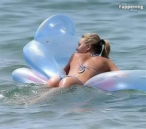 Ilary Blasi Nude Sexy Collection Photos Onlyfans Leaked Nudes