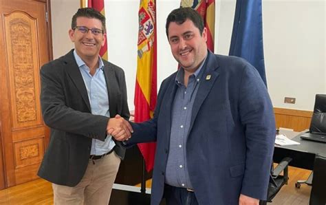 Ens Uneix ya trabaja en una confederación de independientes para