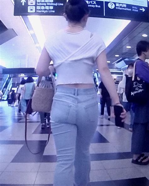 Pcolle 超イケてるハイスペック美女がスキニーデニム履いてウエストクビレ絶景からの美爆尻ふって歩いてる姿に悶絶