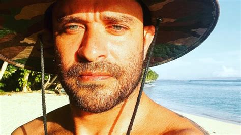 Diogo Nogueira Posa Sem Camisa E Arranca Elogios Desculpa Paolla
