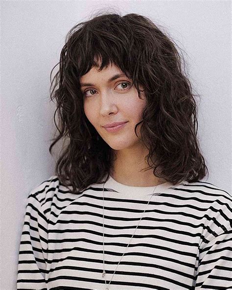 23 Wavy Perm Hairstyle Ideas For A Stylish Beachy Look