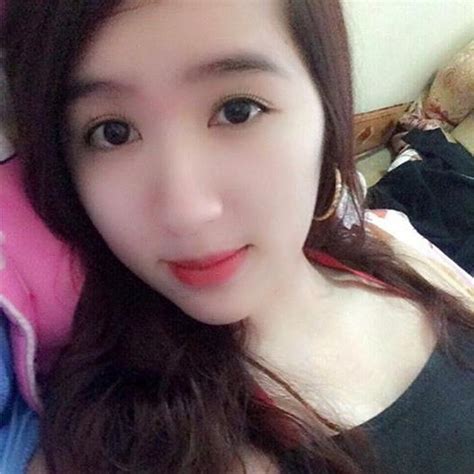 Nhi LyLy lộ clip ảnh nón