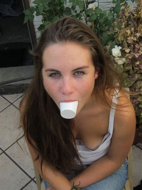 She Wants To Trade Nude Pics With You Victor101010