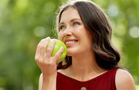 Unveiling The Remarkable Benefits Of Green Apples Farm To Palms