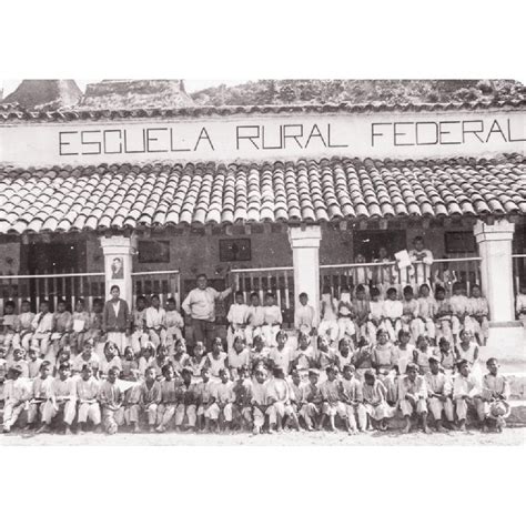 Rafael Ramírez Castañeda impulsor de la escuela rural mexicana