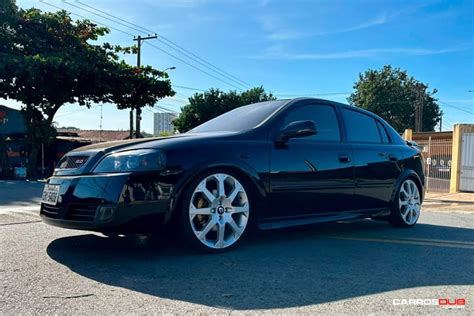 Chevrolet Astra Rebaixado Rodas Volcano Wheels SS Aro 18