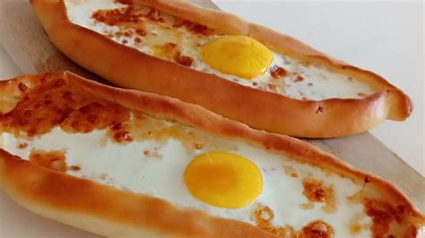 Kaşarlı Yumurtalı Pide Yapımı Ve Tarifi Yemek Tarifleri YouTube