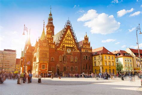 Wrocław Stare Miasto free walking tour Żółte Parasole Walkative