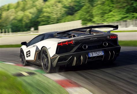 Aventador Lamborghini Svj HD Papel De Parede Wallpaperbetter