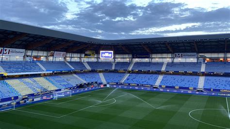 R Mi Farge On Twitter Pas D Clairage Du Stade H Avant Le Coup D