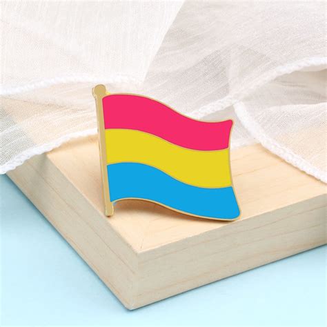 50 Styles Creative Lgbtq Enamel Pins Rainbow Flag Brooch Badges Pansexual Asexual Symbol Heart
