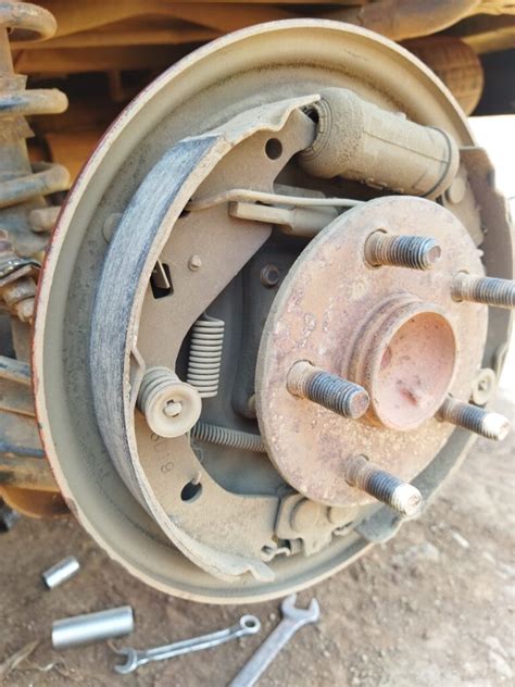 Disc Brakes Vs Drum Brakes What S Best For Kenyan Roads Varsani