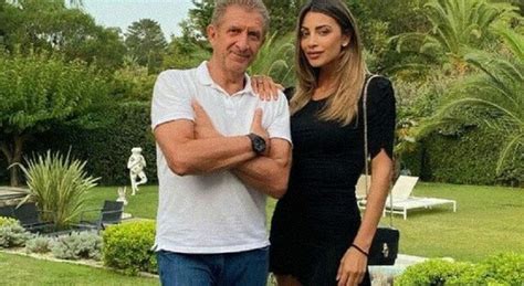 Ezio Greggio è tornato single è finita con Romina Pierdomenico L