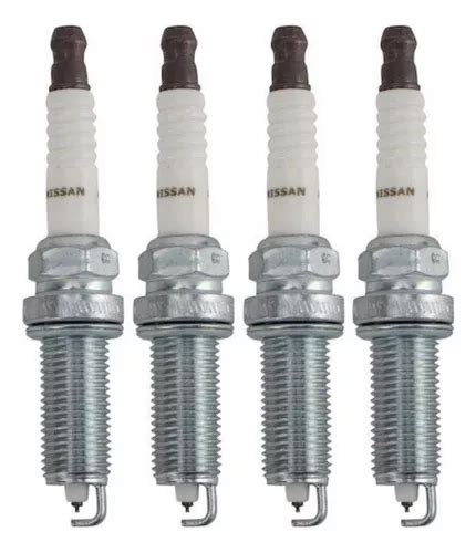 4 Bujías Iridium Originales Nissan March 2021