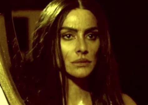 Cleo Pires Mostra Bumbum Pelado Em Foto Atriz Lan Ou Clipe Nua