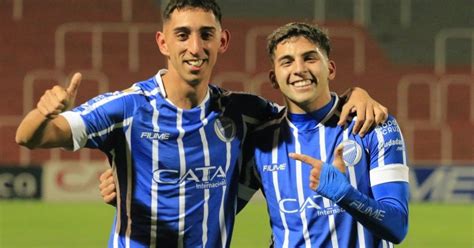 Cerró el torneo Godoy Cruz goleó a Instituto de Córdoba en el último