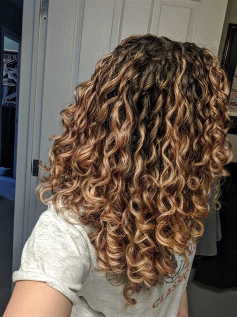 Natural Curly Hair Cuts Brown Curly Hair Blonde Curly Hair Colored