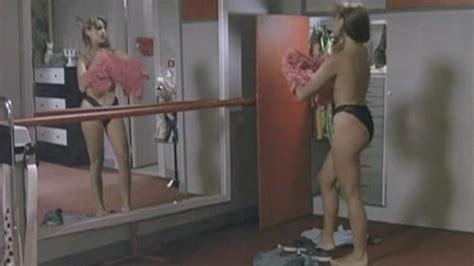 Naked Barbara Kero In Mutande Pazze