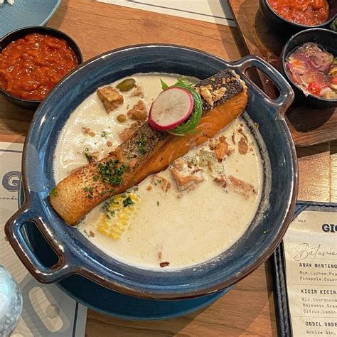 10 Tempat Makan Hits Di Jakarta Yang Pantang Dilewatkan Nibble