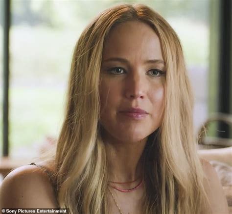 Jennifer Lawrence Plays Woman Trying To Seduce A 19 Year Old In Wild Trailer Trends Now