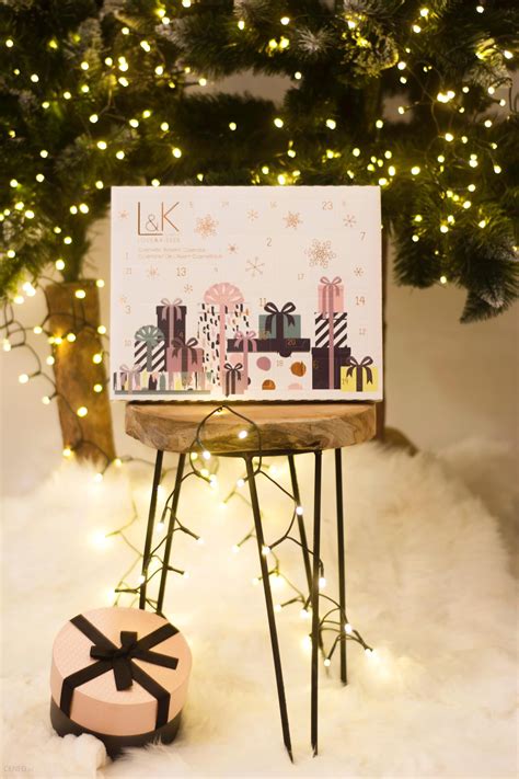 Zestaw Dla Kobiety Technic Love Kisses Cosmetic Advent Calendar