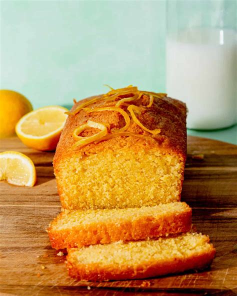 The BEST Lemon Drizzle Cake Recipe Beat The Budget
