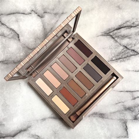 The Makeup Grub Urban Decay Naked Ultimate Basics Review And Swatches
