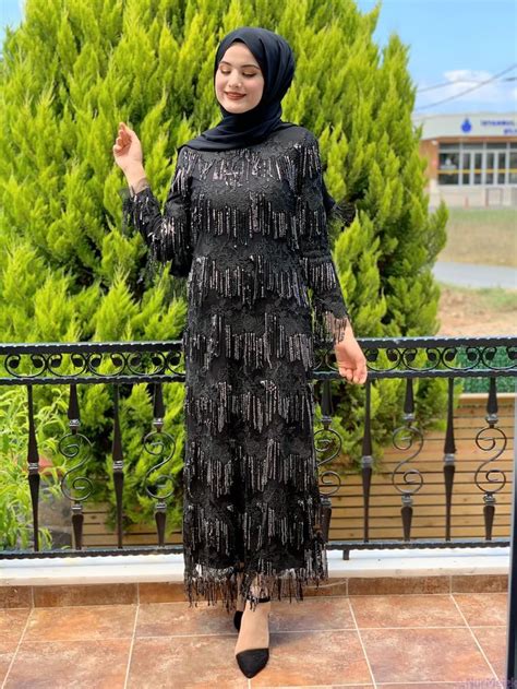 pul payet püsküllü siyah tesettür abiye