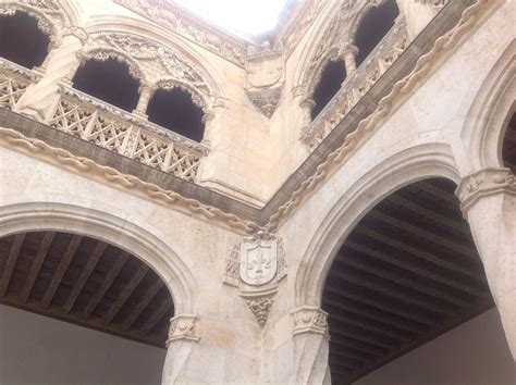 Claustro Del Colegio De San Gregorio Sede Del Museo Nacional De