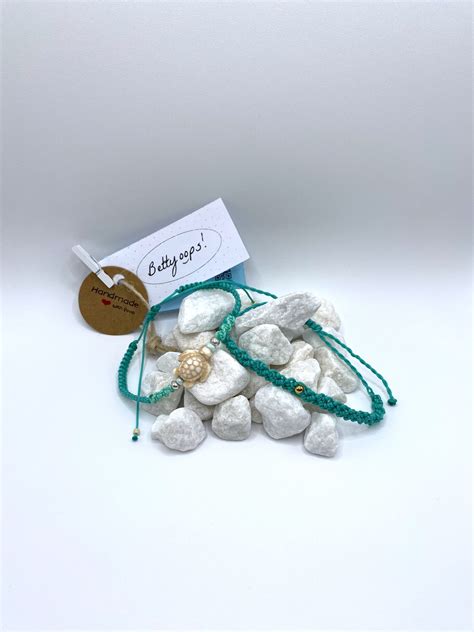 Conjunto De Pulseras Con Tortuga En Piedra Betty Oops