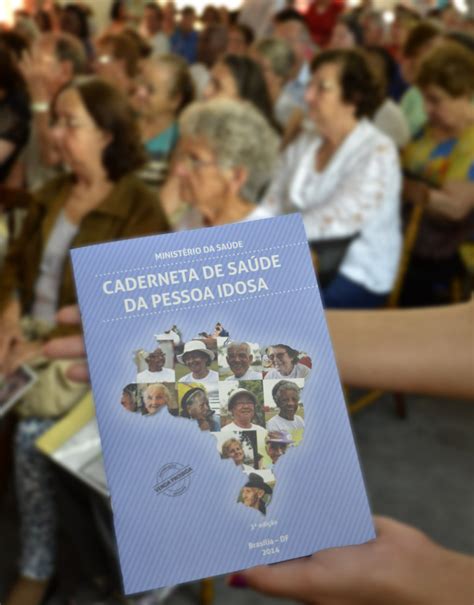 Prefeito lança Caderneta de Saúde da Pessoa Idosa Notícias
