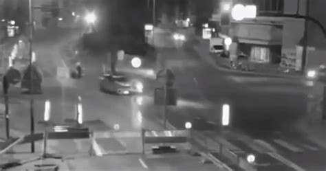 Tragiczny Wypadek Przy Mo Cie D Bnickim Ledczy Ustalenia Wskazuj