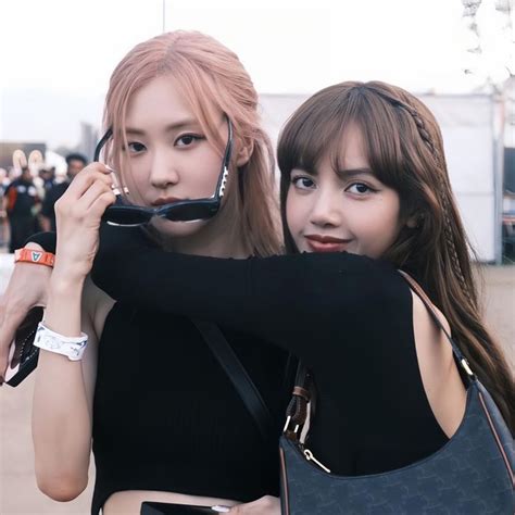 Pin By Rsnnz On H Zl Kaydedilenler Blackpink Fashion My Girl Black