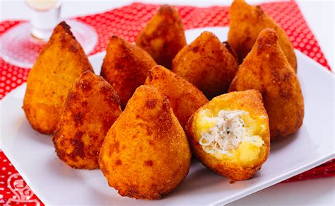 Blog Da Sofia 10 Receitas De Coxinha De Mandioca Para Despertar O Apetite