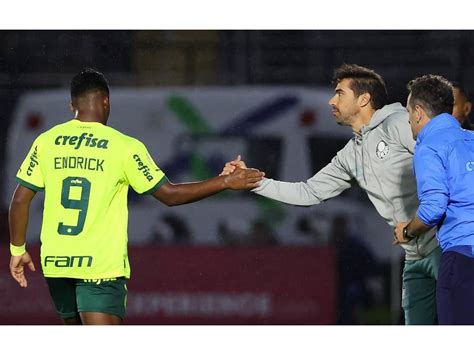 AO VIVO Abel Ferreira fala em entrevista coletiva após derrota do