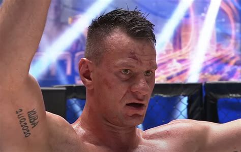XTB KSW 90 Wrzosek vs Vitasović karta walk pierwszej gali KSW w