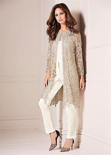 35 Stylish Mother Of The Bride Outfit Ideas 99outfit Bride