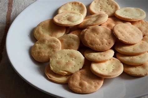 Crackers sin gluten receta fácil de galletitas saladas sin TACC