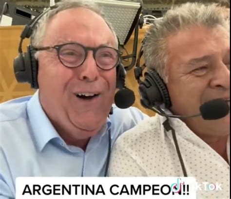 Argentina Campione Del Mondo Lesultanza Di Messi Negli Spogliatoi