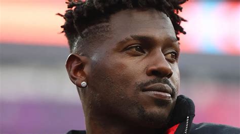 Former NFL Player Antonio Brown Weighs In After Trump Shooting YouTube