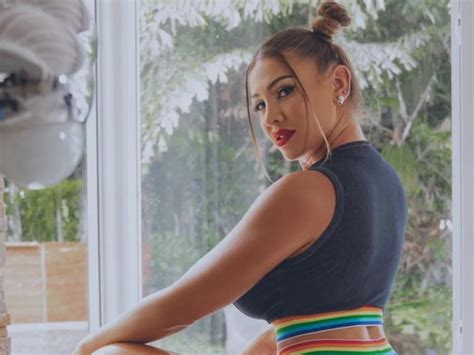 Francia James Onlyfans Model Who Surprises Her Fans With Unusual Acts