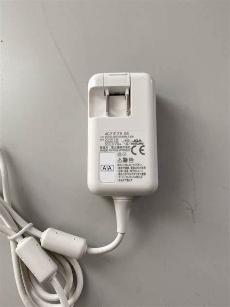 中古docomo ドコモ純正 ACアダプタ05 急速充電対応 microUSBスマホガラホ充電器 の落札情報詳細 ヤフオク落札価格