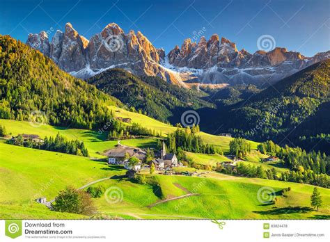 9 370 Maddalena Photos Libres De Droits Et Gratuites De Dreamstime