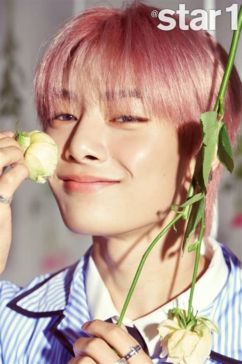 스키즈 아이엔 첫 매거진 단독 커버 모든 것은 스테이 덕분 SNSFeed 제휴콘텐츠 제공 실시간 핫이슈