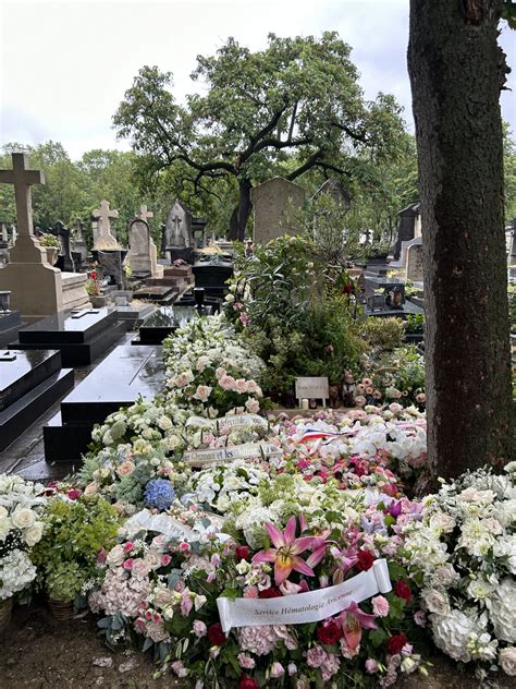 Vid O Photos Mort De Jane Birkin Incin Ration Puis Inhumation Dans
