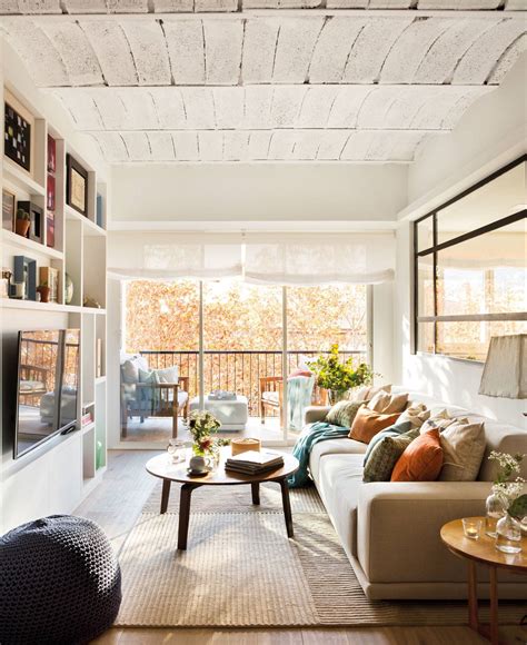 Cómo decorar un salón rectangular estrecho y alargado