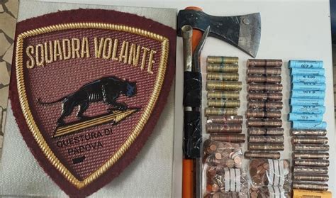Furti e spaccate a raffica poi la fuga a folle velocità con il furgone