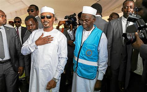 Au Tchad le chef de la junte Mahamat Déby élu président son Premier