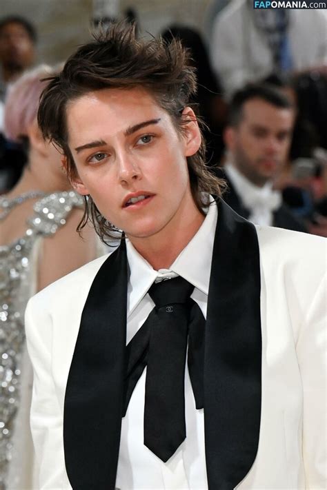 Kristen Stewart Nude Leaked Photo 643 Fapomania
