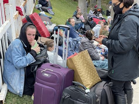 Humanitarian Parole For Ukrainians Highlights Racial Bias In Us